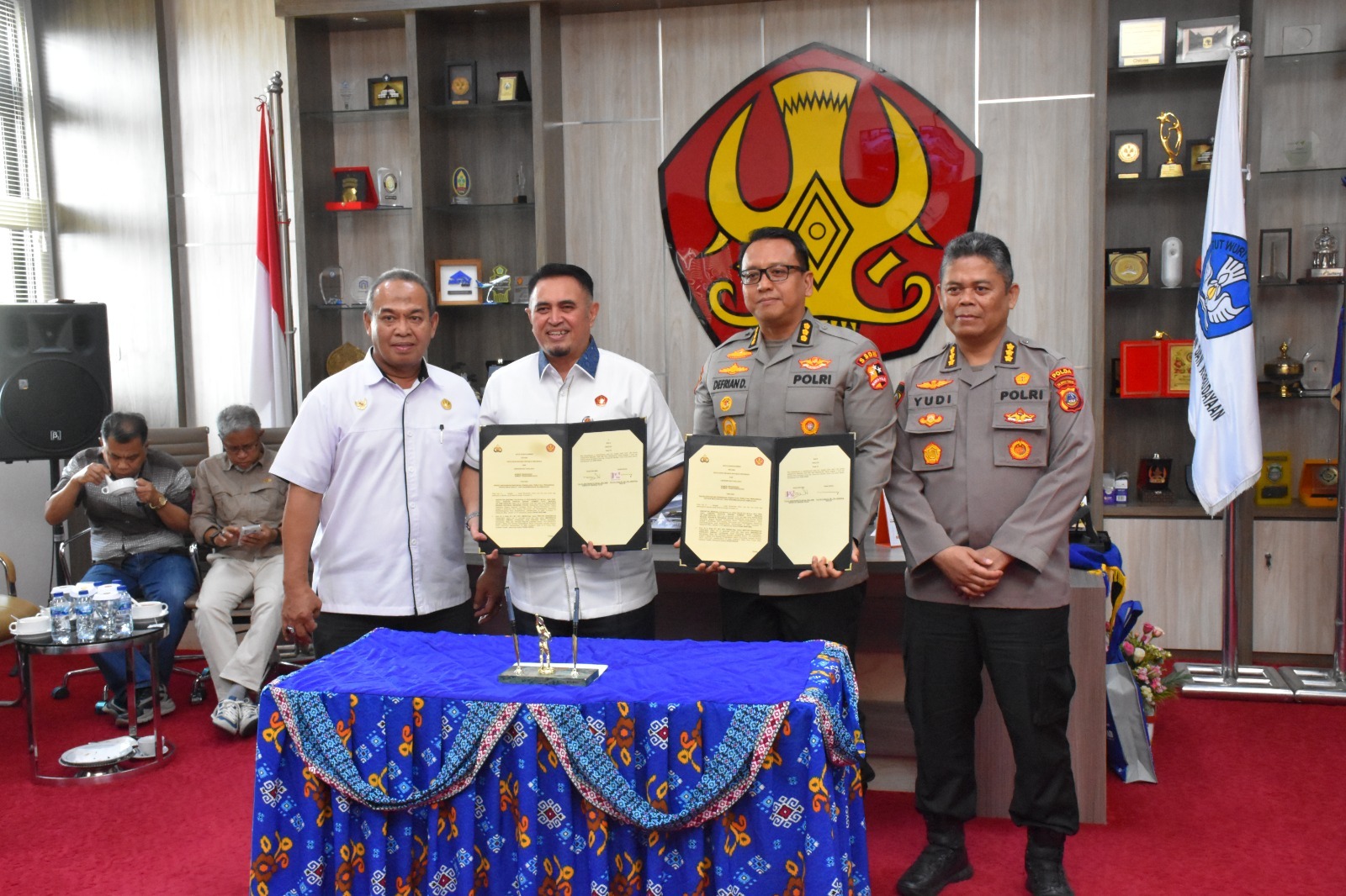 Untad & Polri Tandatangani MoU Terkait Peningkatan Kerjasama ...