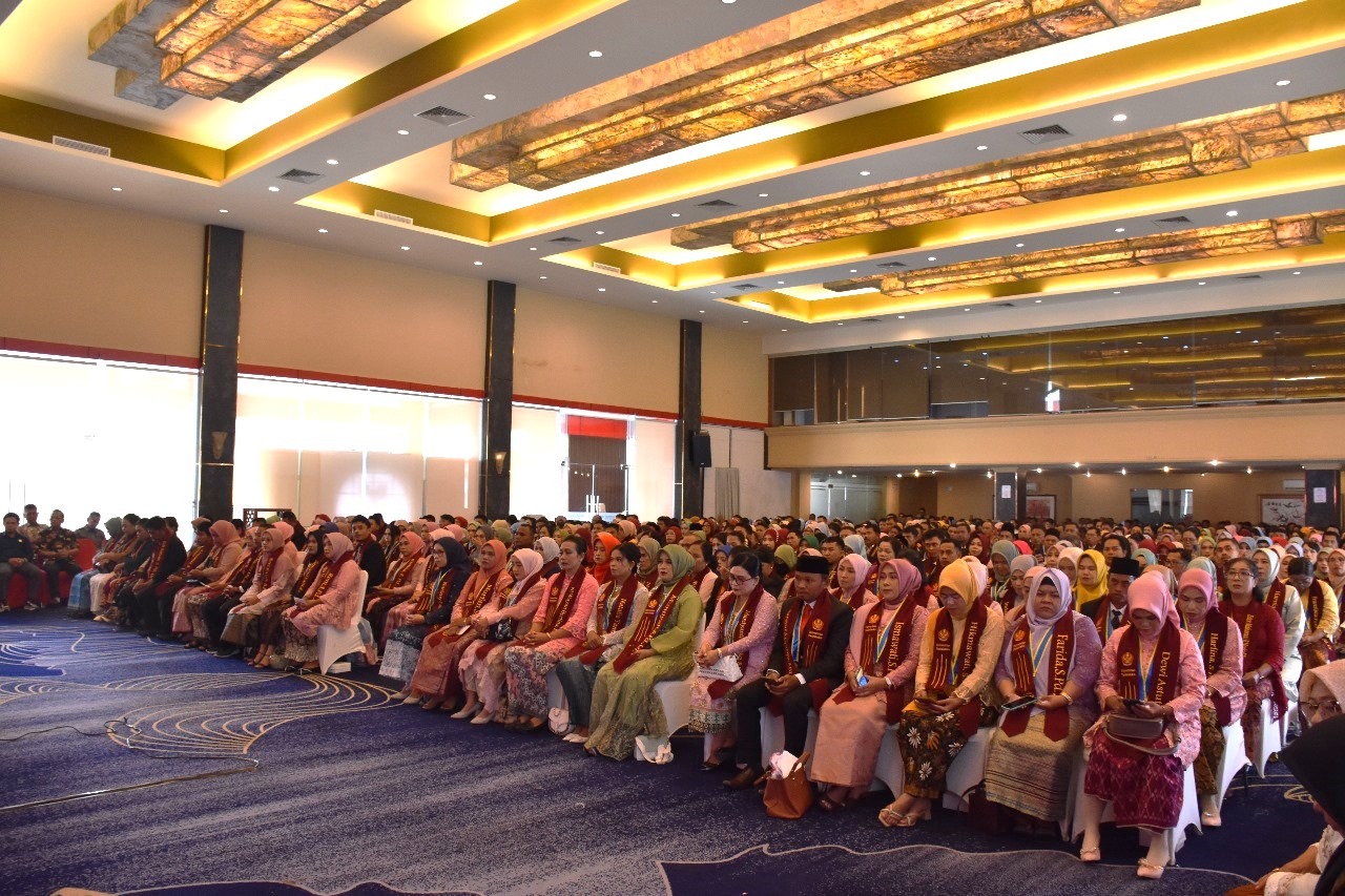 FKIP Untad Kembali Yudisium 497 Peserta PPG Periode XIV Tahun 2023/2024 - Universitas Tadulako