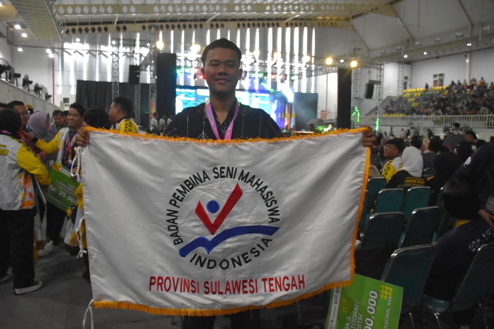 Mahasiswa Untad Raih Juara Ketiga Lomba Fotografi/Jurnalistik Pada ...