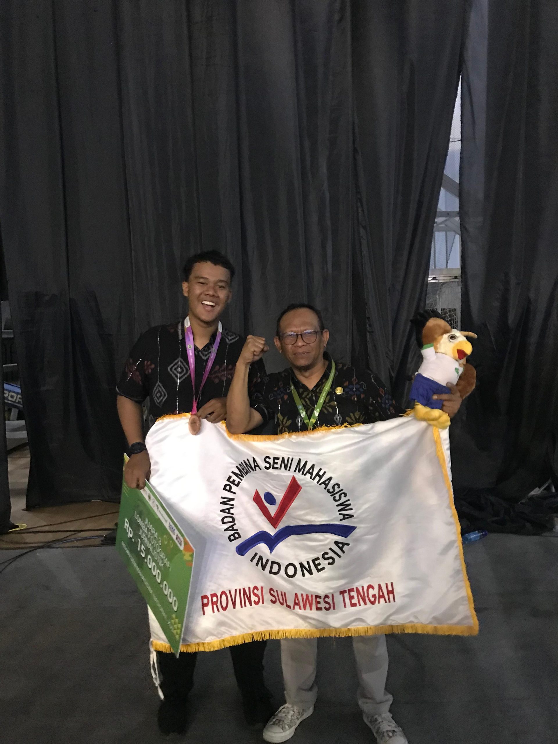 Mahasiswa Untad Raih Juara Ketiga Lomba Fotografi/Jurnalistik Pada ...