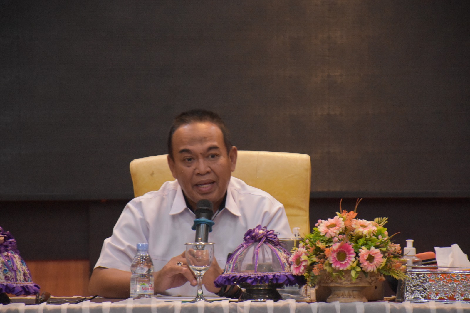 Senat Untad Laksanakan Rapat Pembahasan Dokumen Usulan Lektor Kepala dan Guru Besar ...