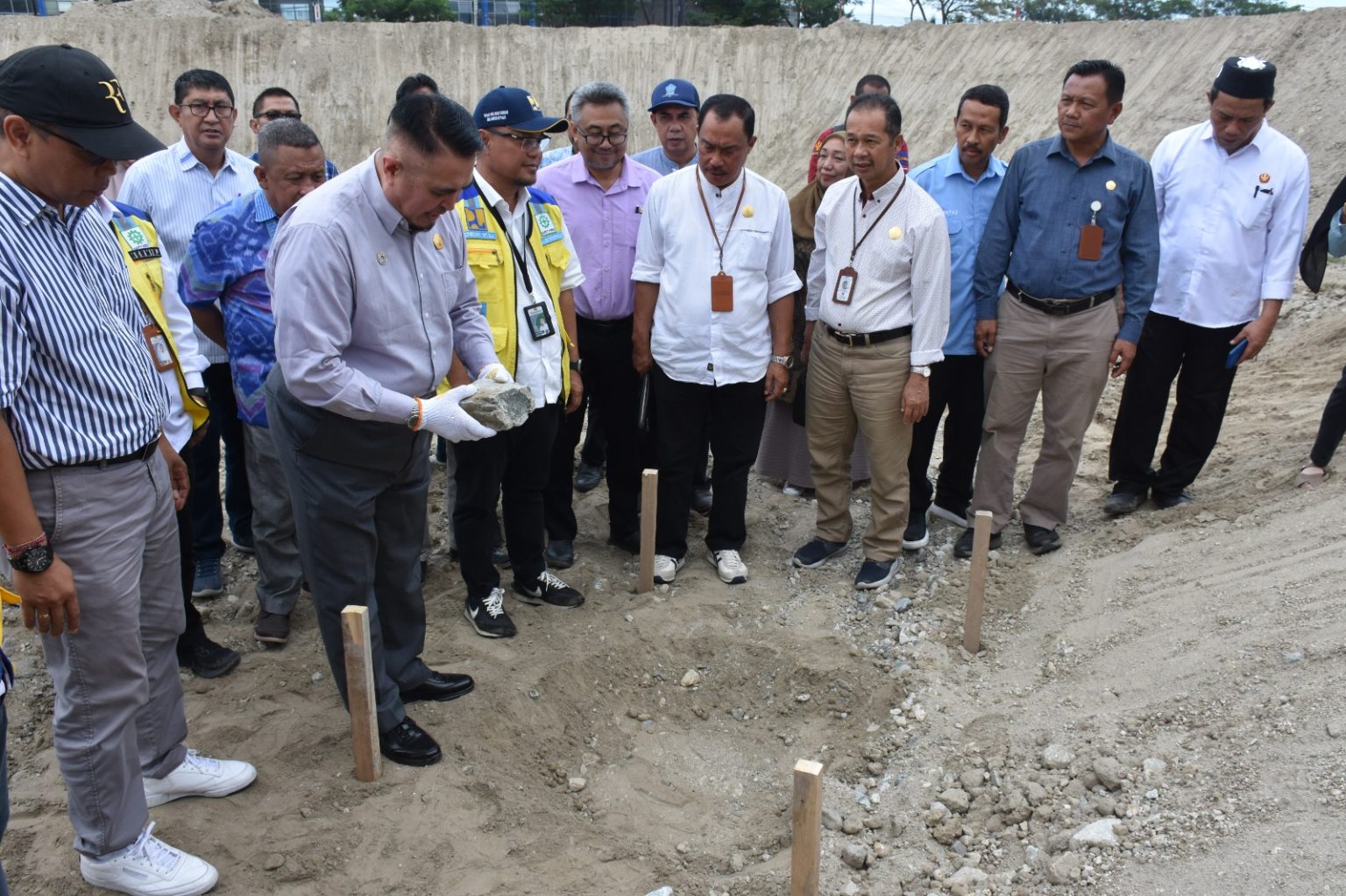 Beranda - Universitas Tadulako