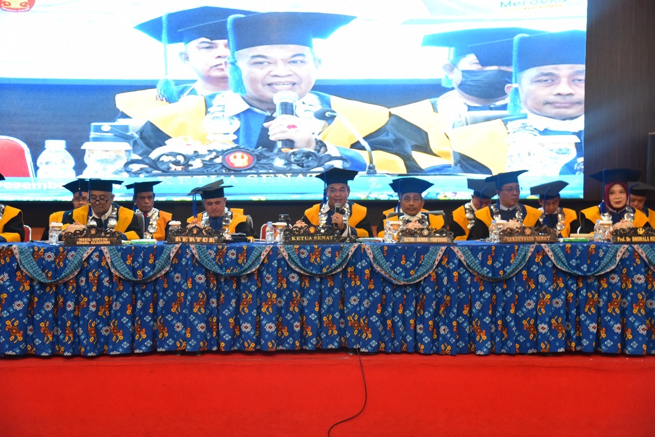 Jelang Akhir Tahun 2024, Senat Untad Lantik & Kukuhkan Sepuluh Guru Besar Baru di Untad ...