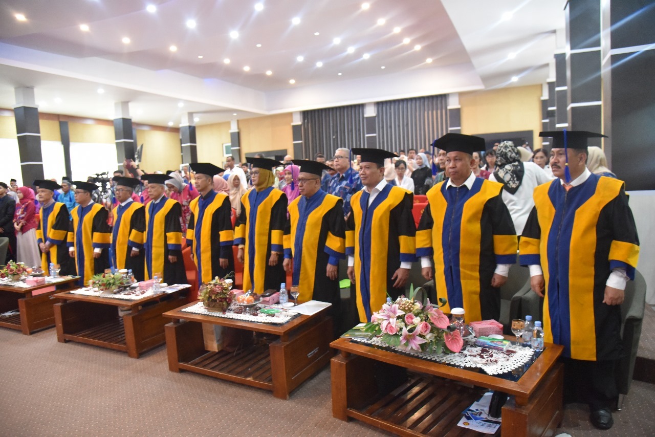 Jelang Akhir Tahun 2024, Senat Untad Lantik & Kukuhkan Sepuluh Guru Besar Baru di Untad ...