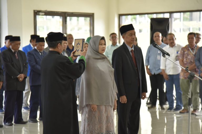 Rektor Lantik Ketua & Sekretaris LPMPP Untad Periode 2025 - 2027 ...