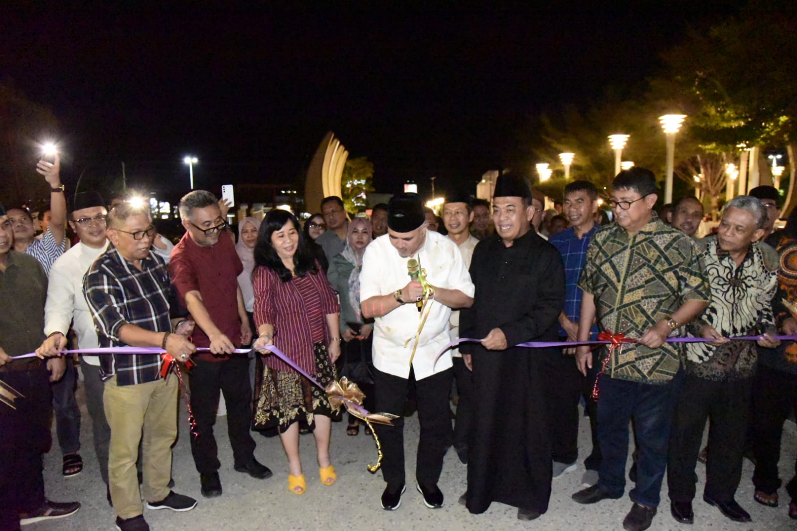 Usai Renovasi, Universitas Tadulako Resmikan Taman & Gerbang Baru Serta ...