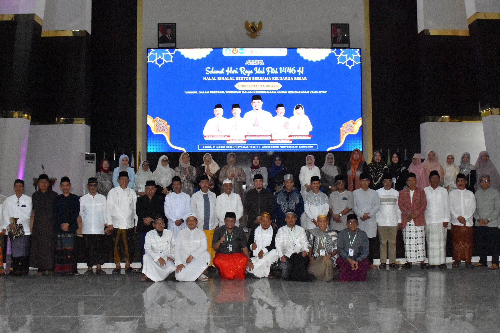 Momen Sholat Idul Fitri & Halal bi Halal 1446 H Universitas Tadulako Tahun 2025 - Universitas ...