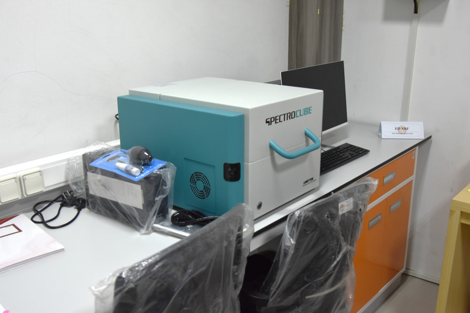 Open Day Sosialisasi Alat Laboratorium Terpadu Untad: Dorong ...