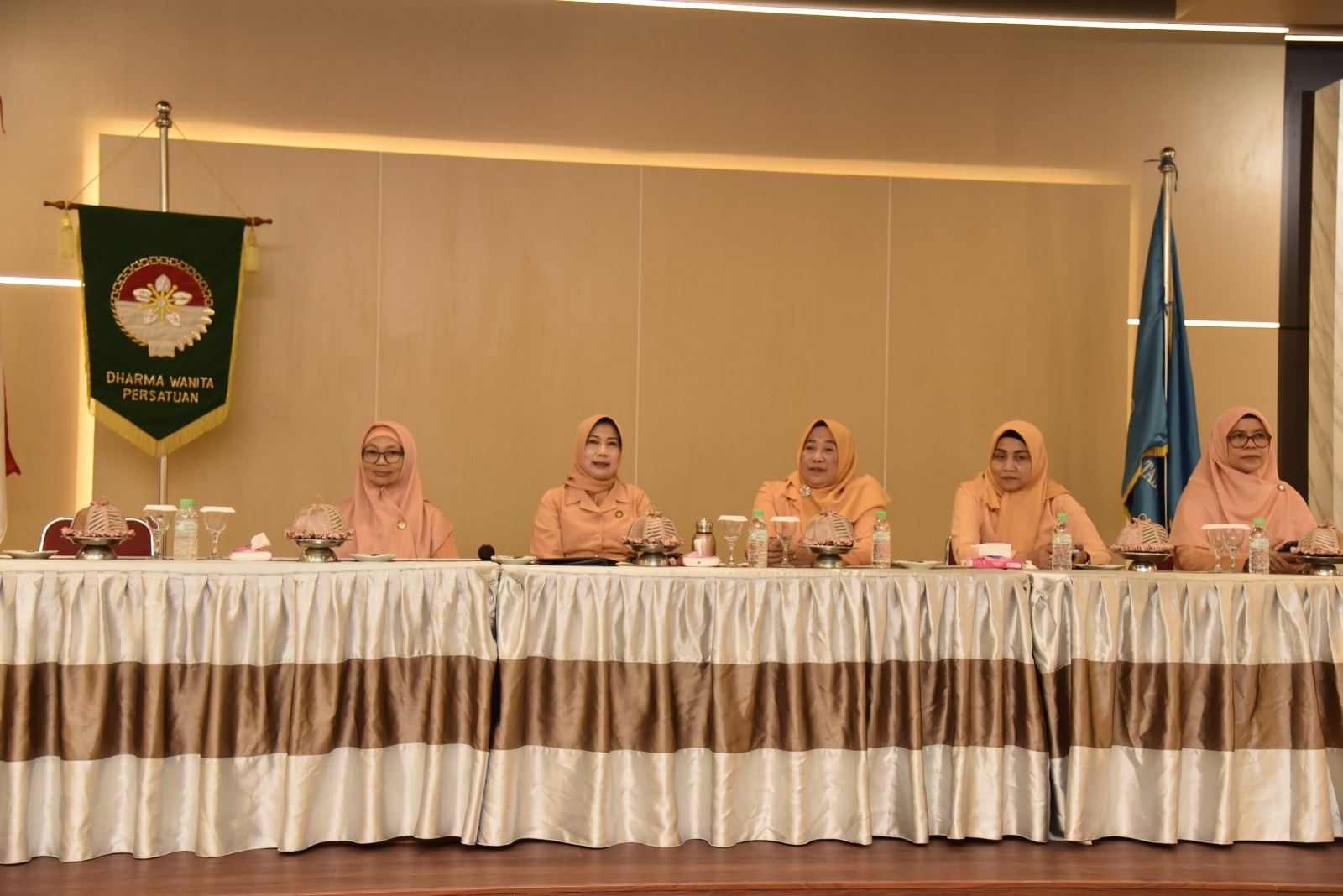 Pertemuan Dharma Wanita Persatuan Untad Bahas Sosialisasi AD/ART Hasil Munas V 2024 ...