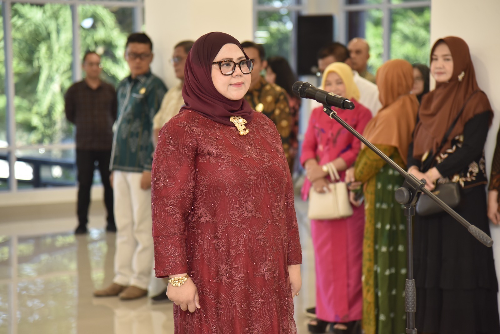 Rektor Untad Lantik Dekan FK dan Direktur RS Tadulako - Universitas ...