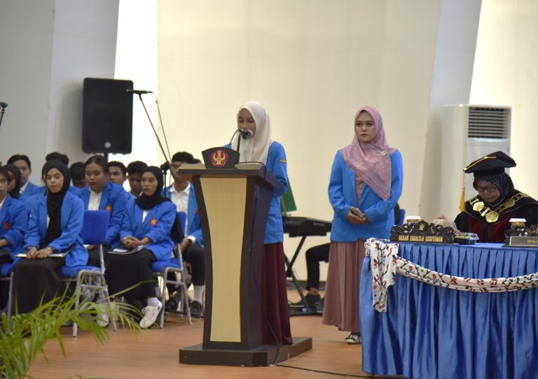 Rektor Untad Dorong Alumni Jadi Generasi SIGA-8 yang Cerdas, Inovatif ...