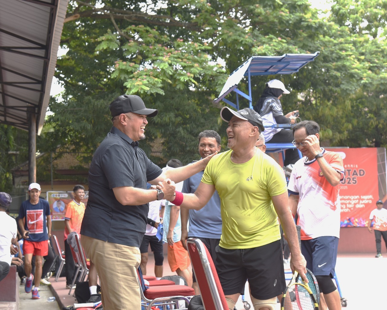 Rektor Untad Cup II: Untad Raih Juara Umum Turnamen Tennis 2025 ...