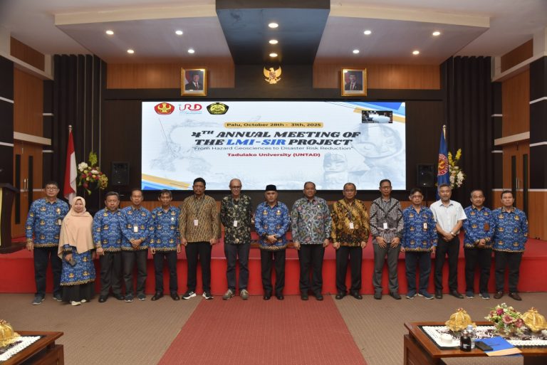 Beranda - Universitas Tadulako