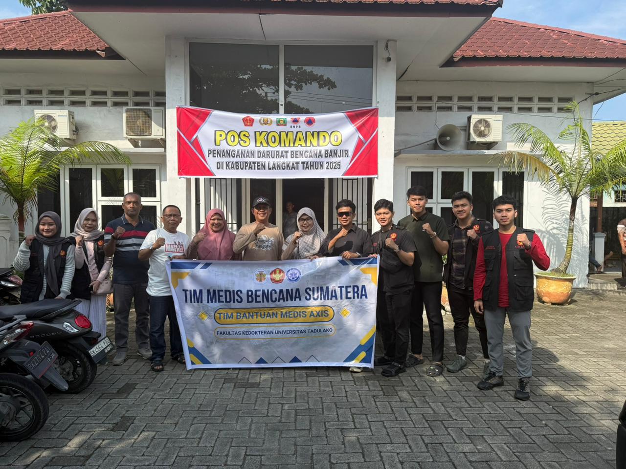 Tim Medis Bencana TBM AXIS FK Untad Turut Turun Langsung Tangani Dampak ...