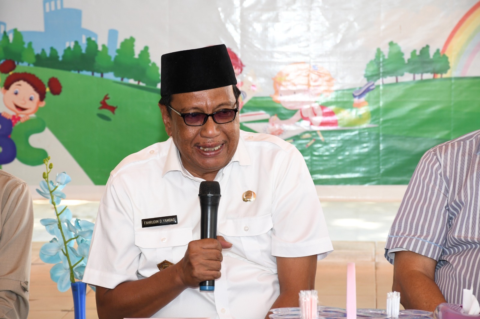 Dosen dan Mahasiswa Arsitektur Untad Rehabilitasi Gedung TK Pertiwi dan ...